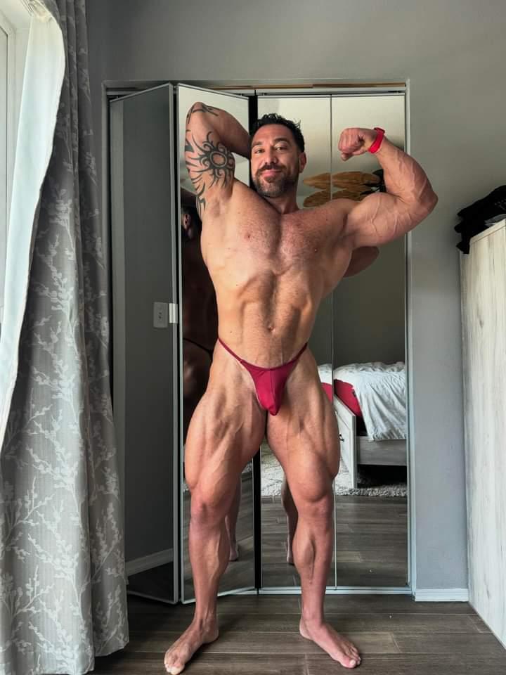 Muscle Potential G-String – Custom Men’s Posing G-String with Contoured Front